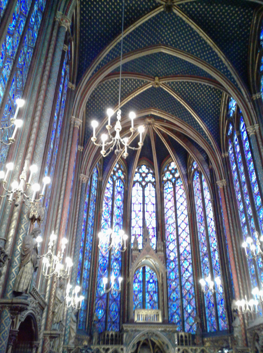 Paris – Sainte Chapelle’s, a Mideavil Masterpiece | The Library Lady ...
